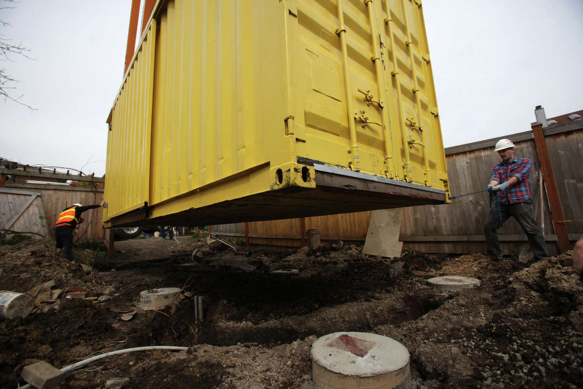 Wallingford yard gets cargo container guest house