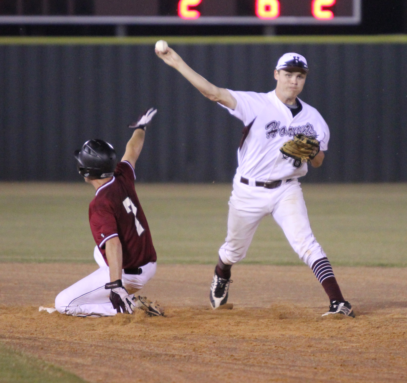Floyd scores winning run in Hudson's 3-2 victory over Jasper