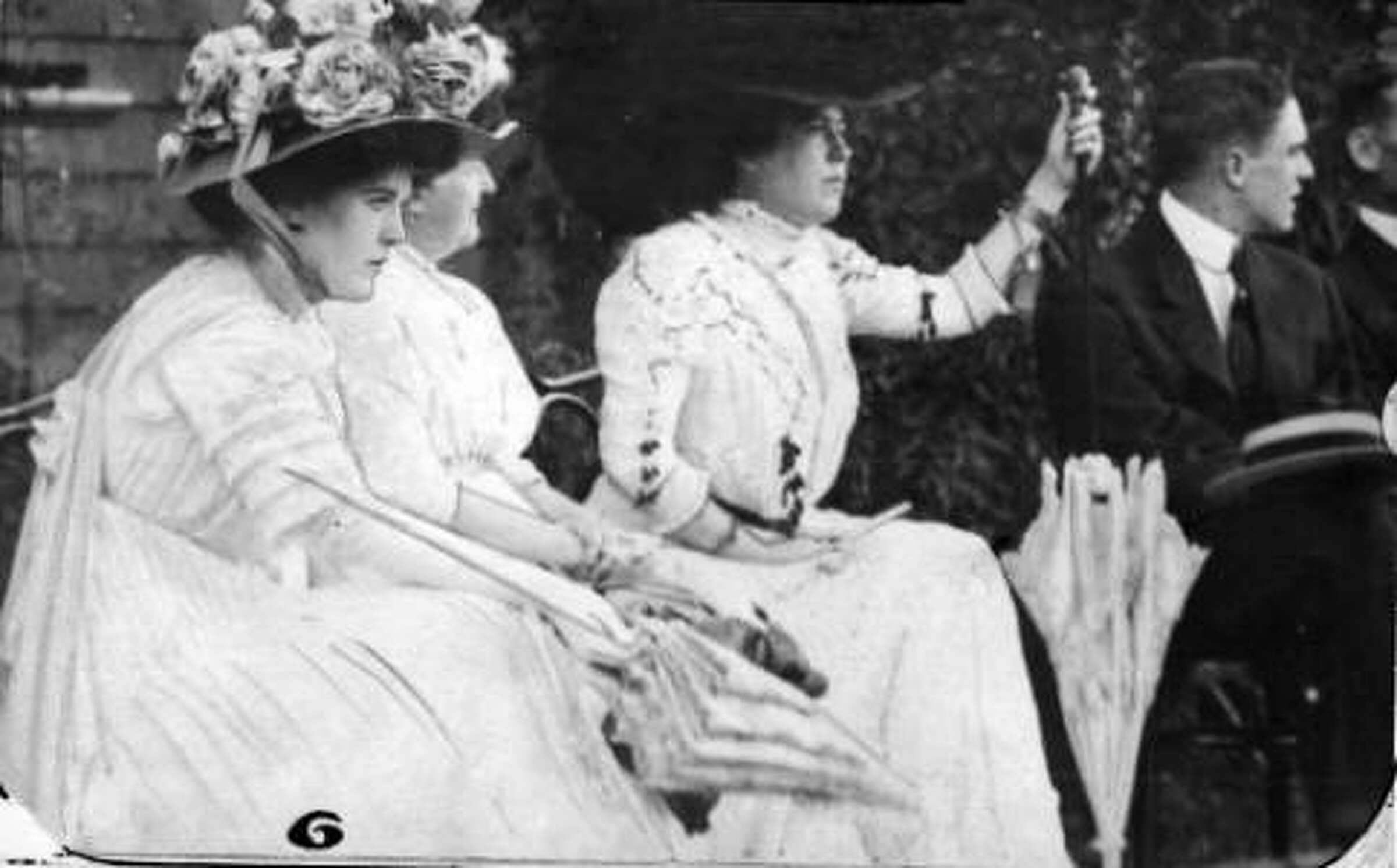 Unsinkable Molly Brown's daughter chose Paris over Titanic