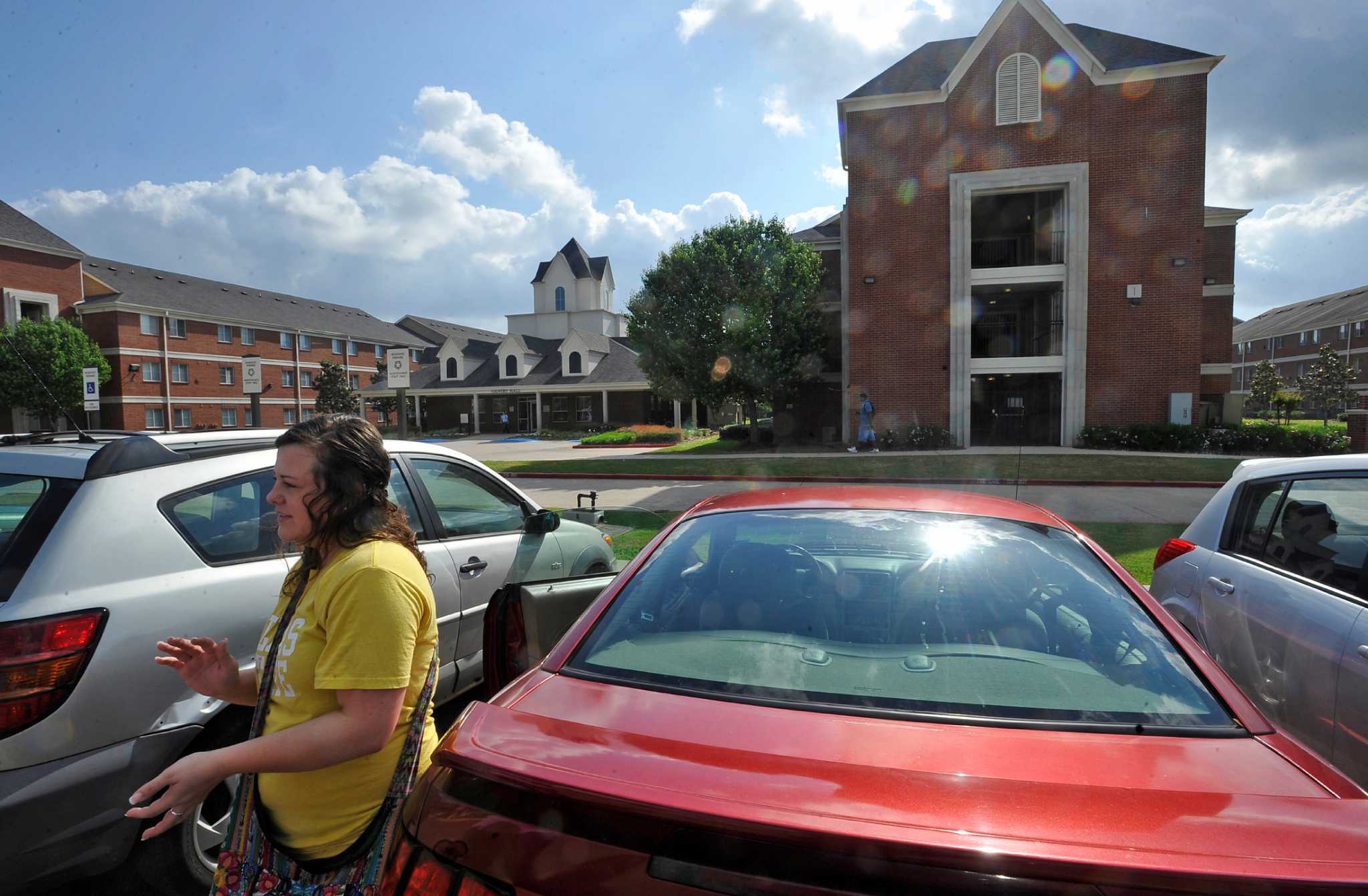 Lamar trying to clean up dorms; students want more freedom