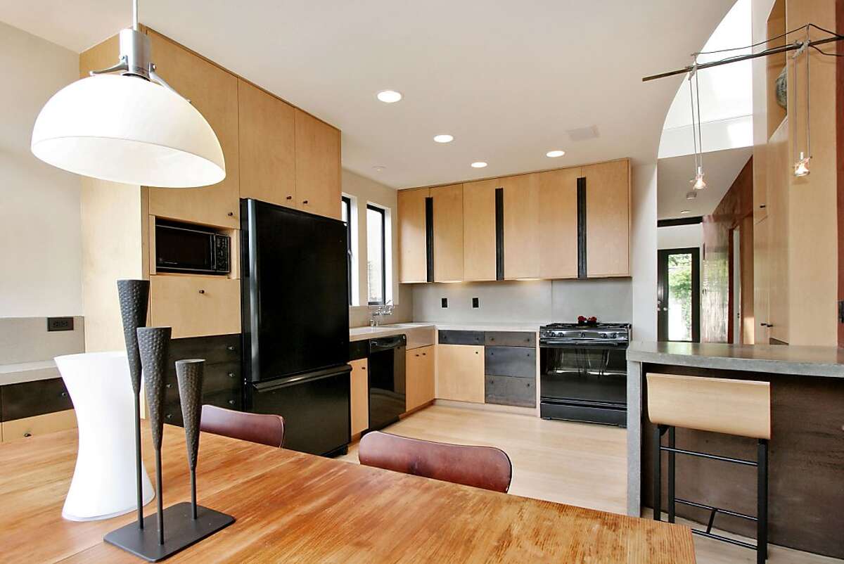 Berkeley architect attains enegy self-sufficiency in 1,800-square-foot home