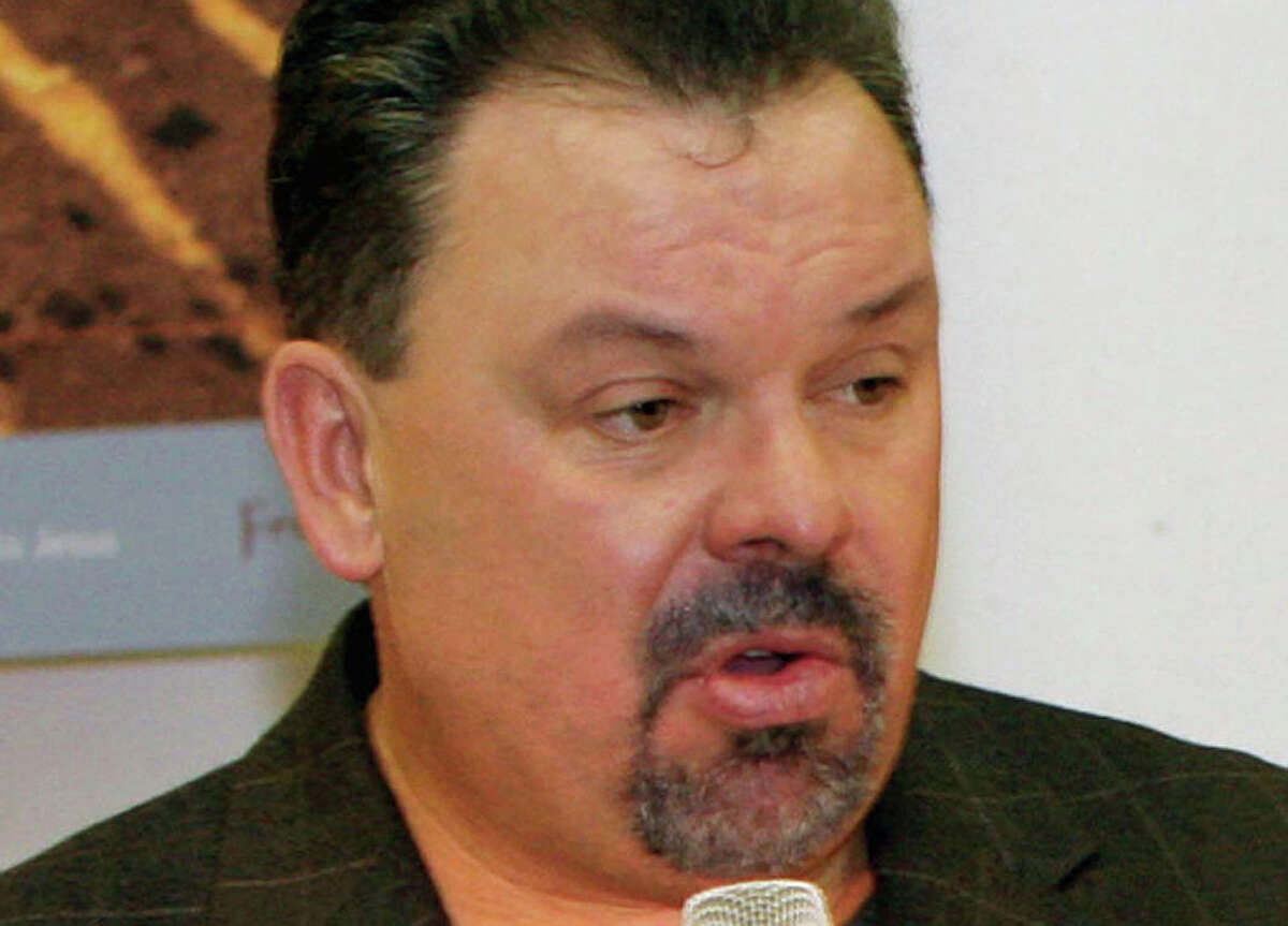 Artist Kinkade suffered from alcoholism