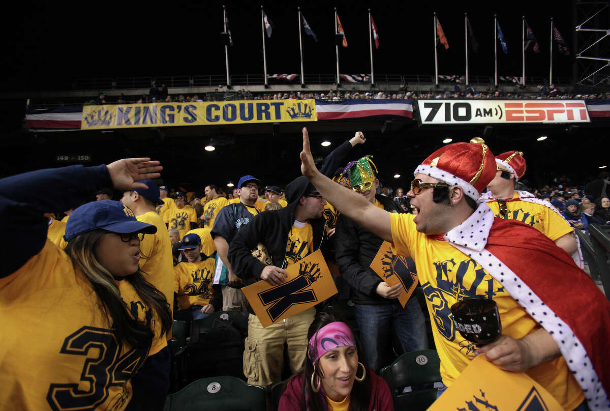 Mariners Opening Night: A visual feast