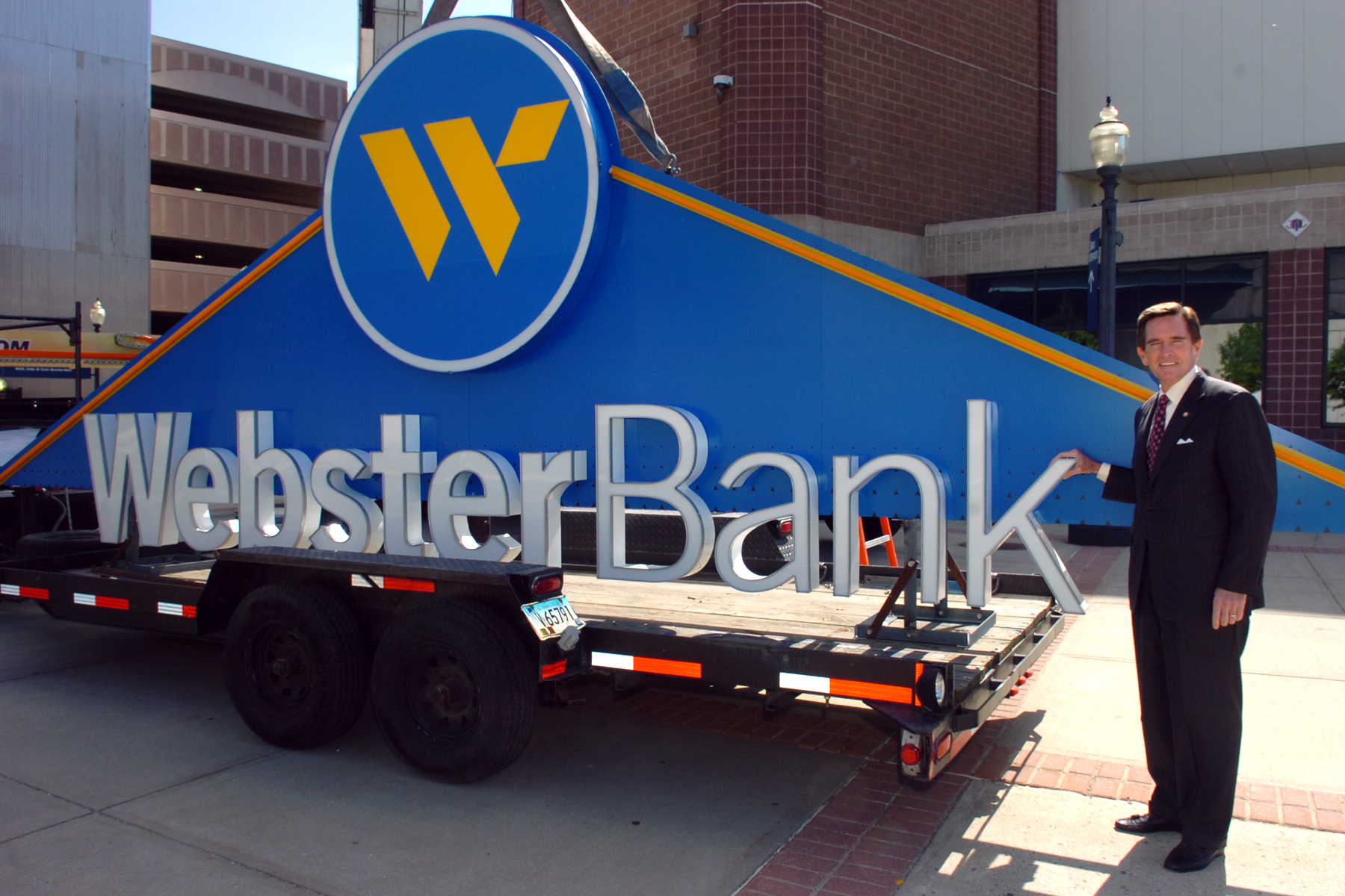 Webster beats street as banking sector hunts for efficiency