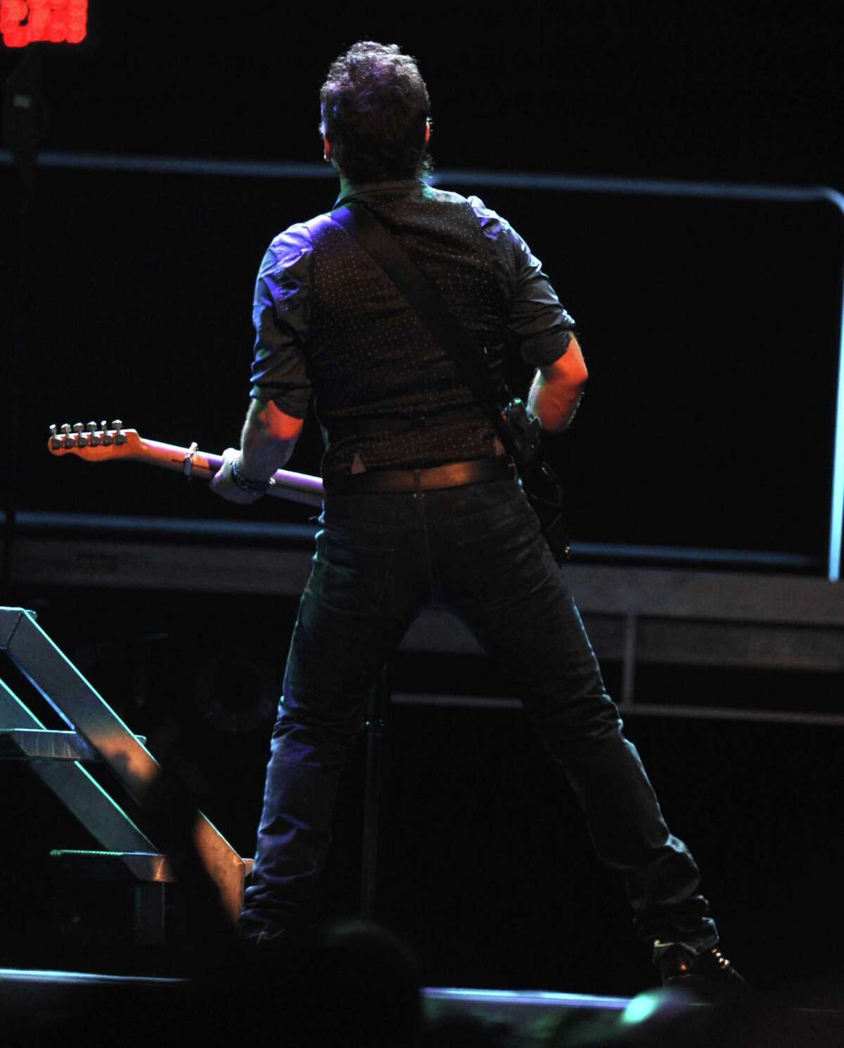 Springsteen show delivers joy