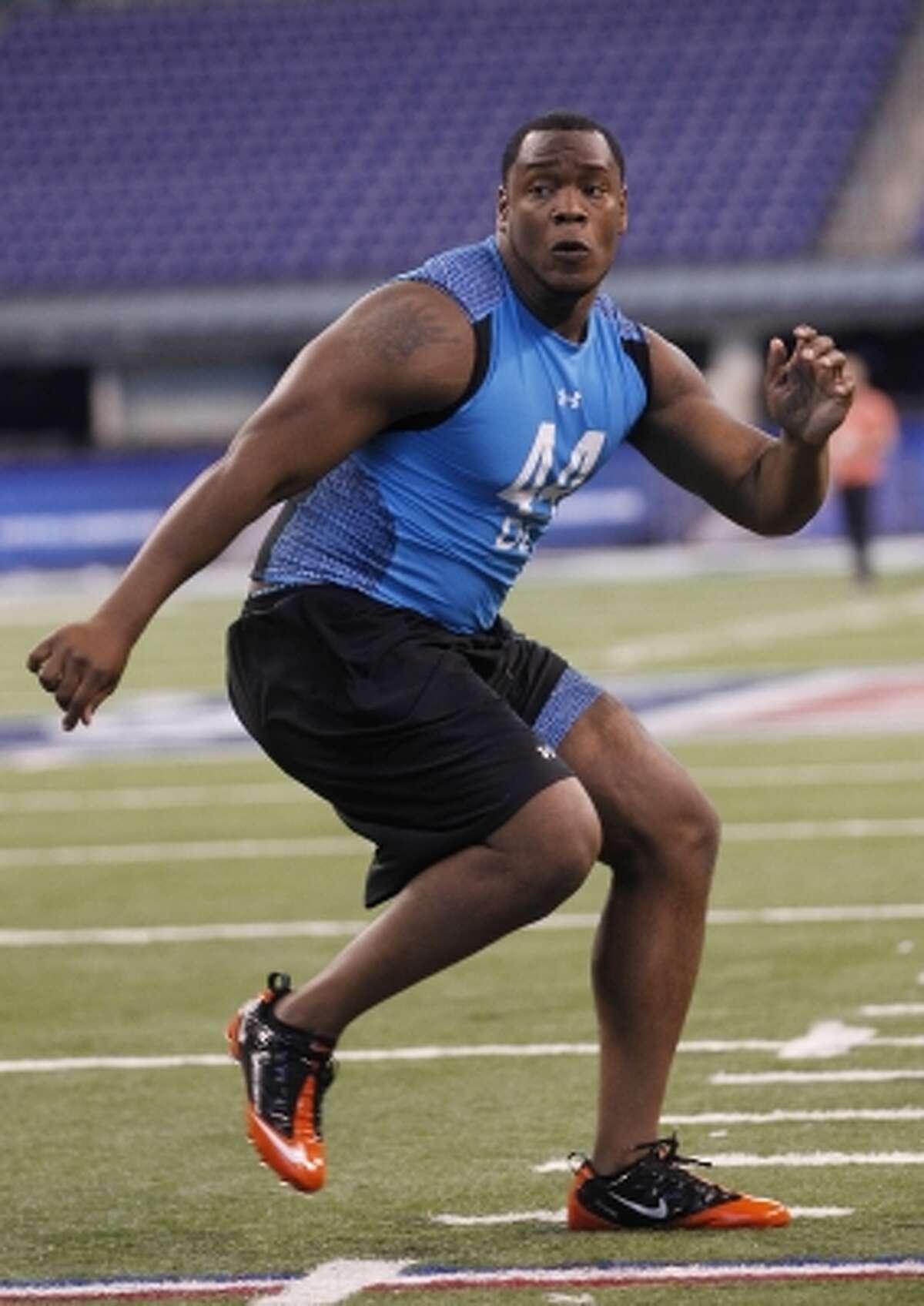 Chargers draft UConn DT Reyes