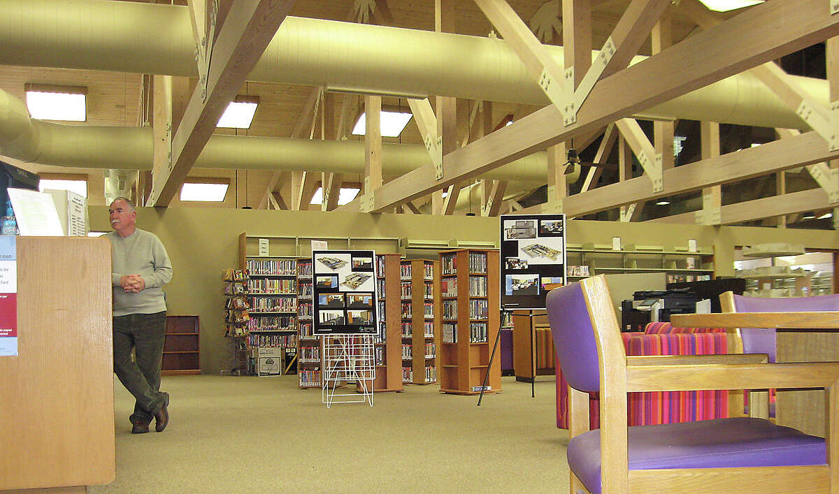 When will R.C. Miller Library, Riverfront Park reopen?