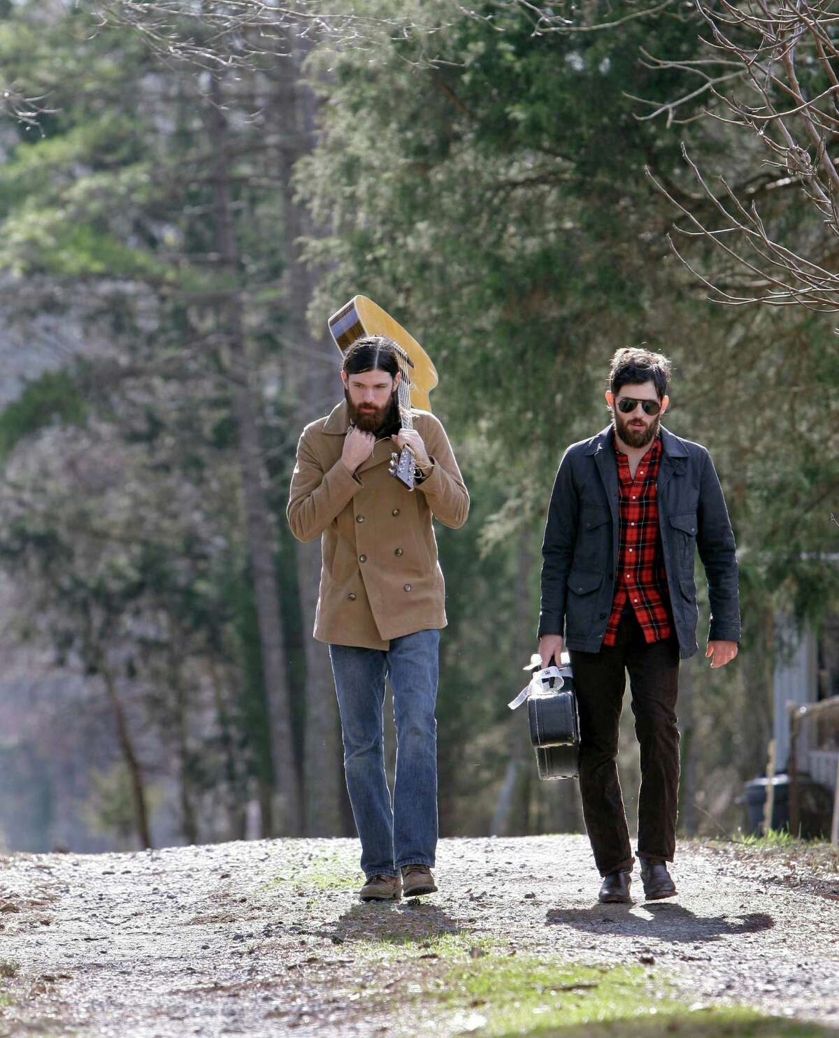 Avett Brothers grow while staying the course