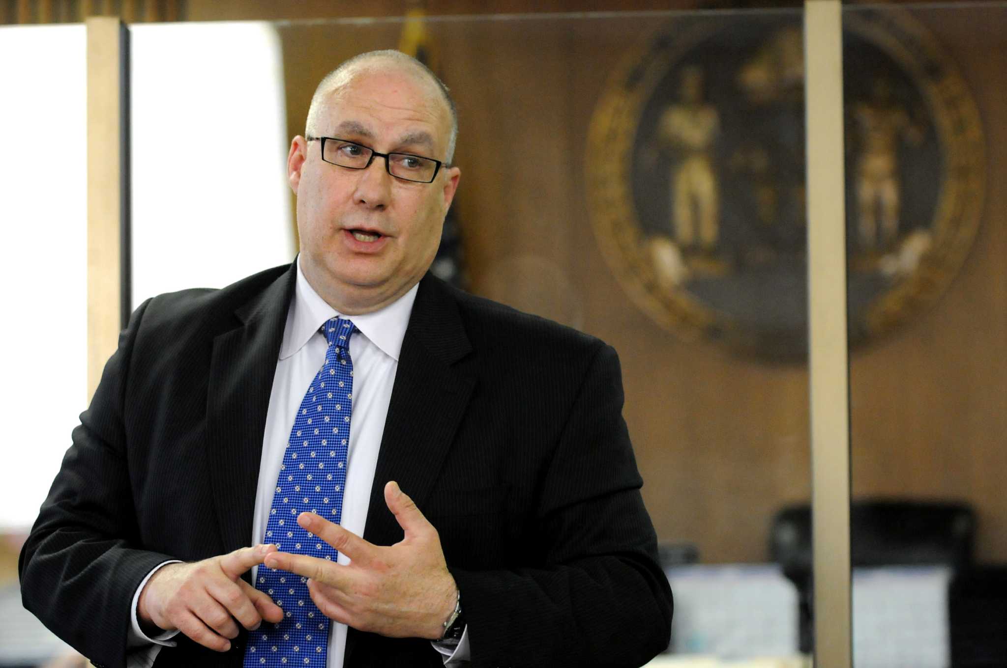 Sweeney shares lows with drug court grads