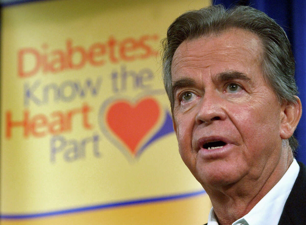 TV icon, New Year's host Dick Clark dies at age 82