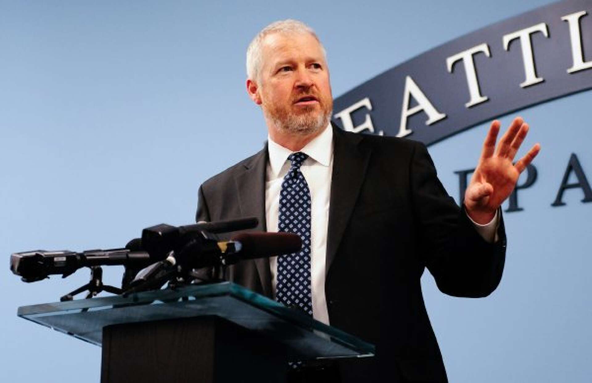 Seattle mayor has home vandalized after violent city protests