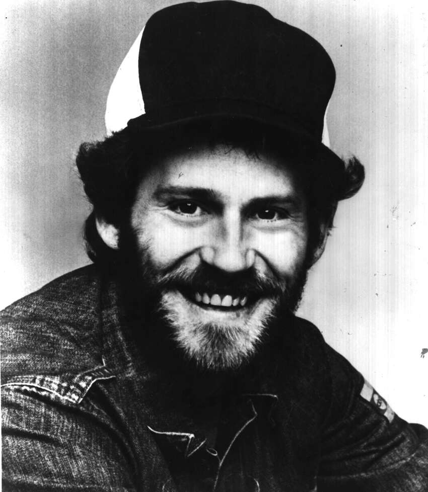 Levon Helm, 71, dies