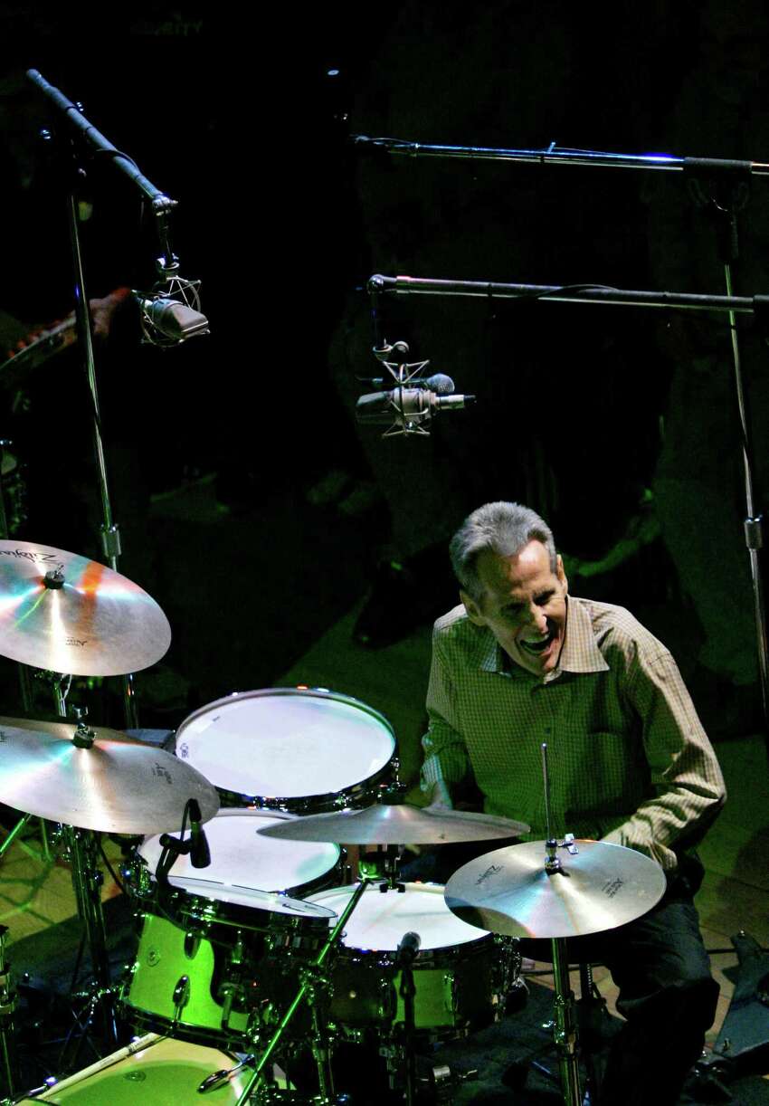 Levon Helm, 71, dies
