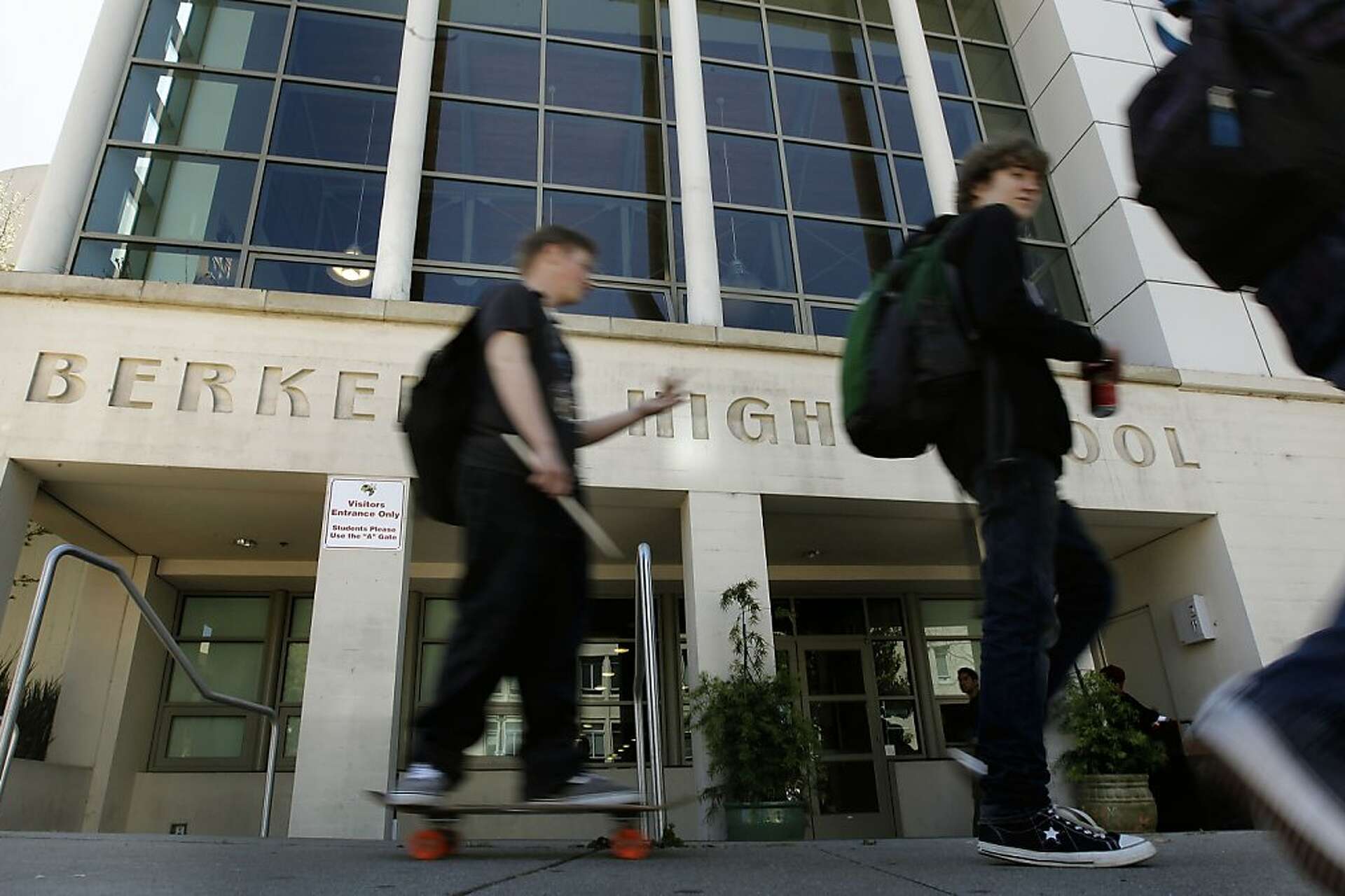 Berkeley schools chief finalist drops out