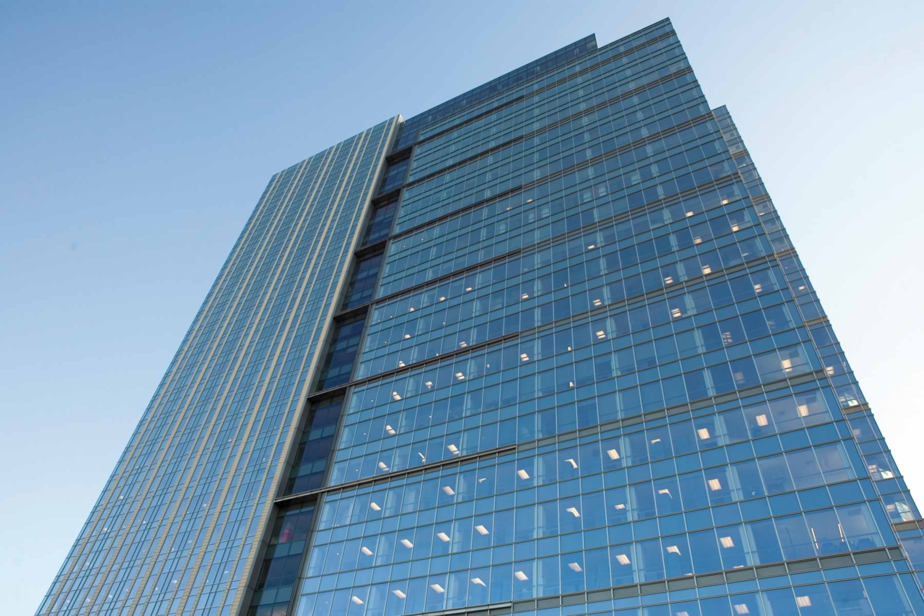 Zillow taking over five more floors of Russell Investments Center