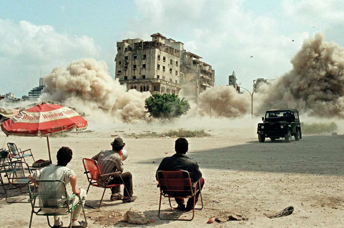 World photos 20 years ago: Rodney King riots, Bosnian War and more