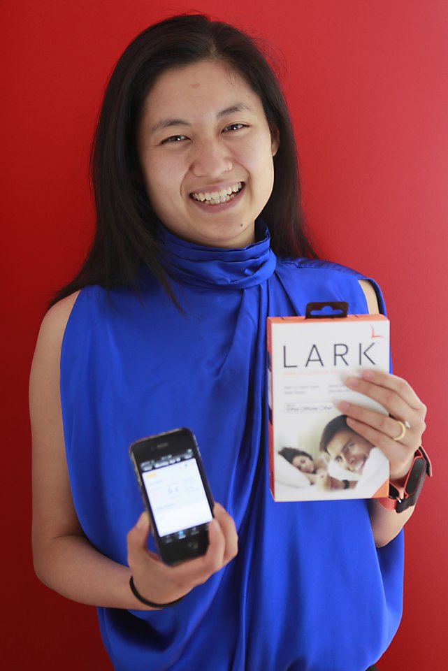 Lark bracelet helps improve quality of your sleep