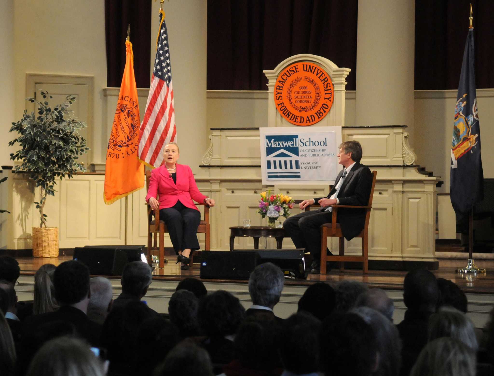 Secretary of State Clinton: US leadership is key