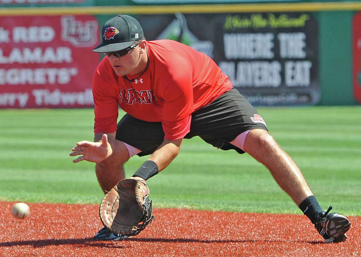 Lamar baseball learns as it goes
