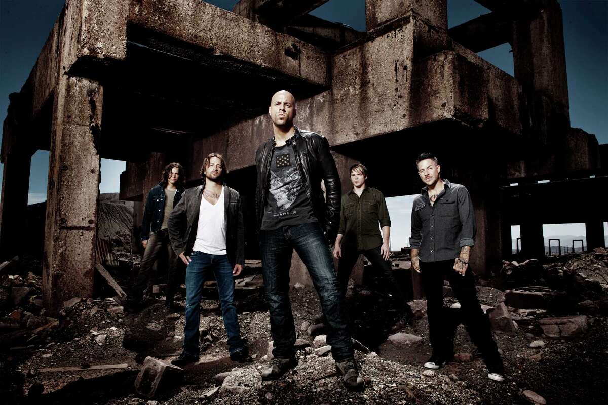 Daughtry brings 'Break the Spell' to Palace