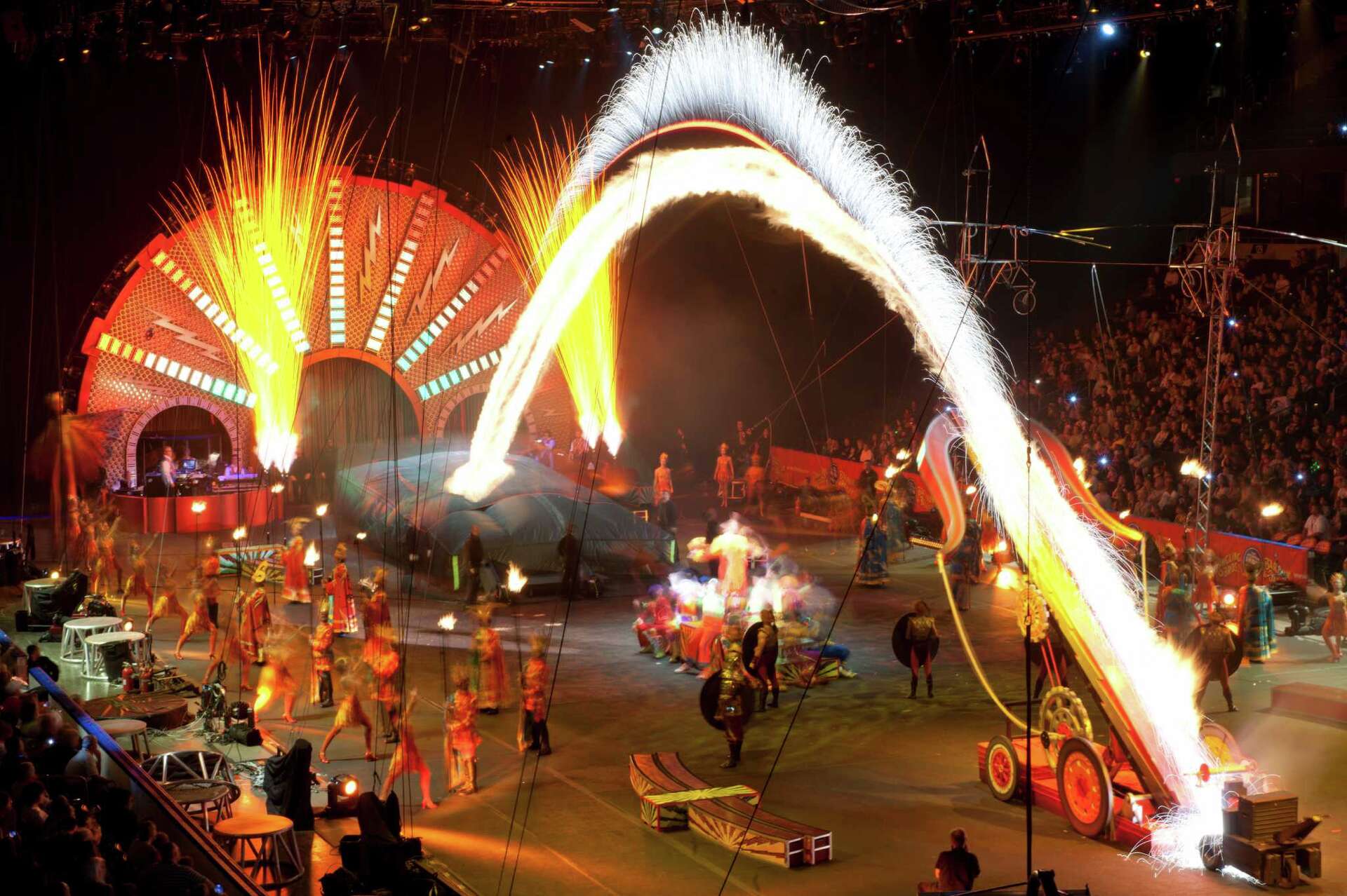 Circus tales: A man, a giant crossbow and fire