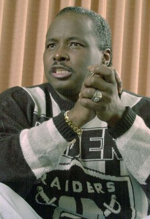 Former Raider bust JaMarcus Russell now willing to 'play for free' - SFGate