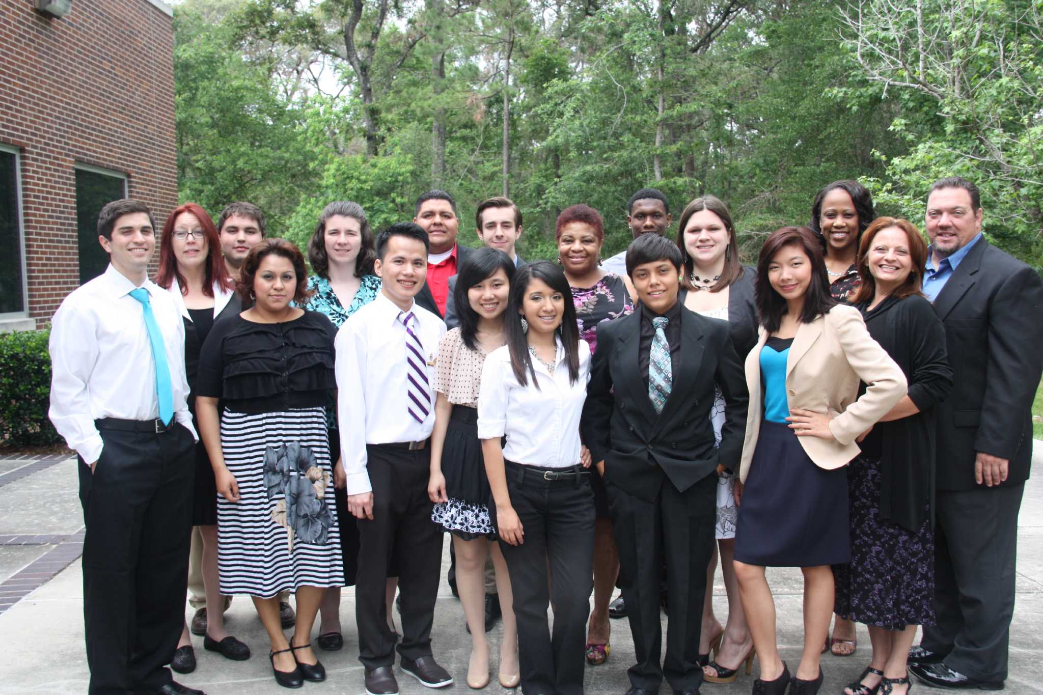 Lone Star College celebrates graduates