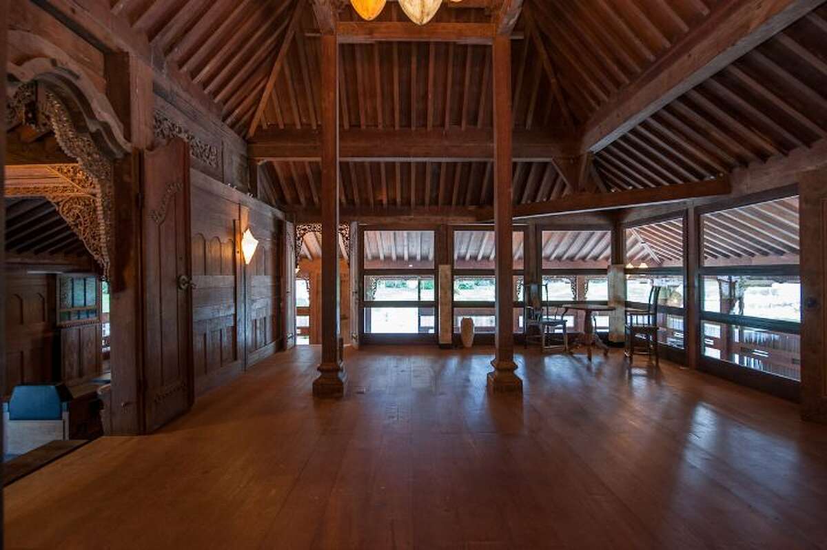 Unique, Asian-themed estate for sale on Vashon Island