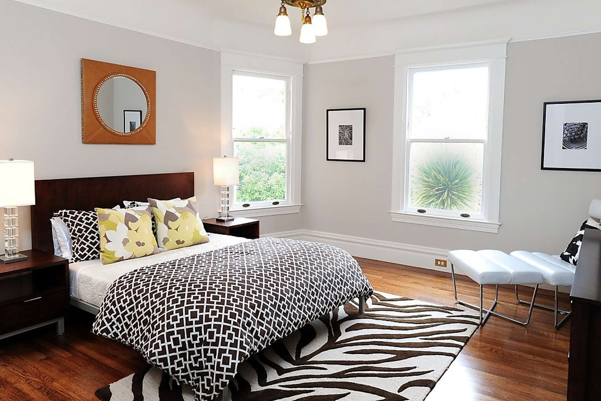 Large Inner Sunset condo with period details