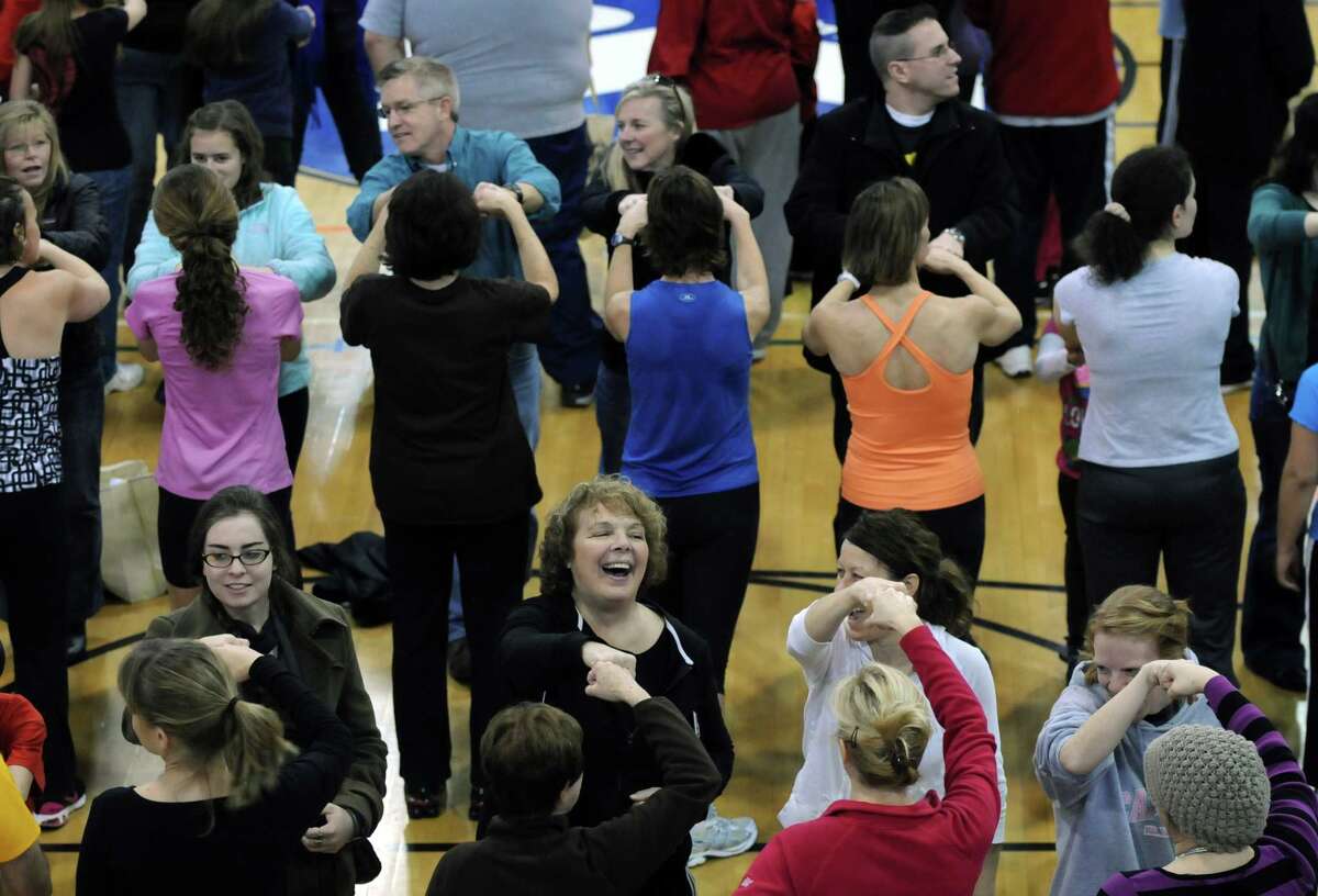 A world record for fist bumps