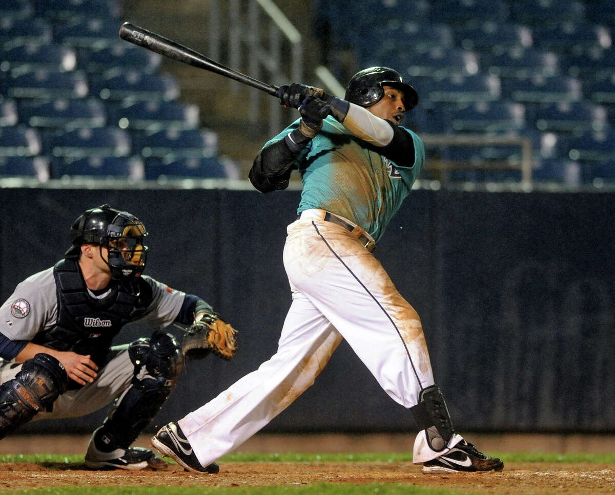 Jones, Bluefish win season opener