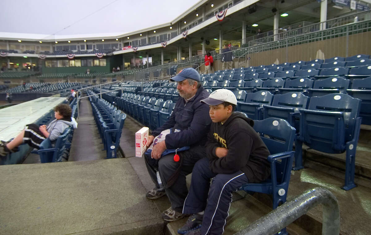 Jones, Bluefish win season opener