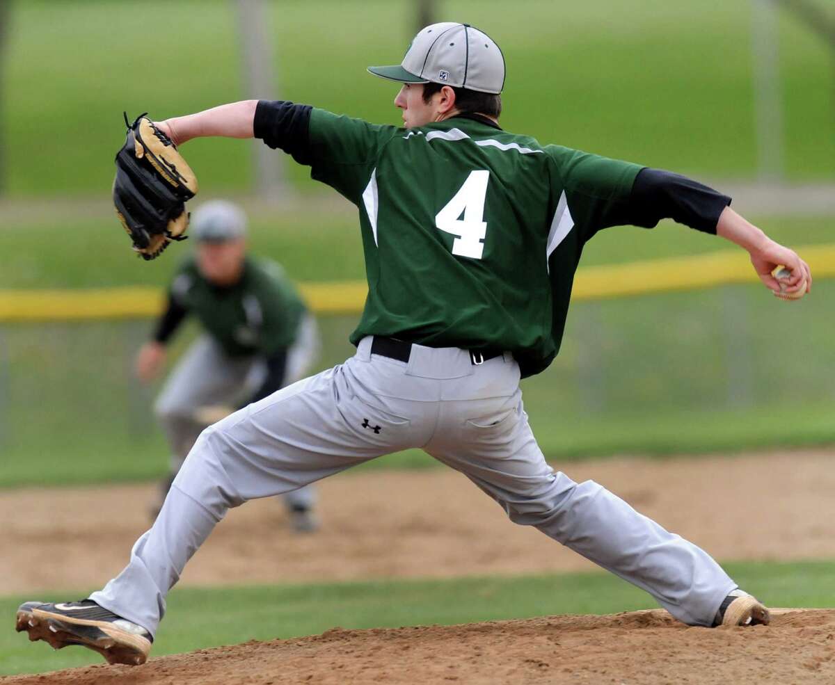 Shaker slugger produces