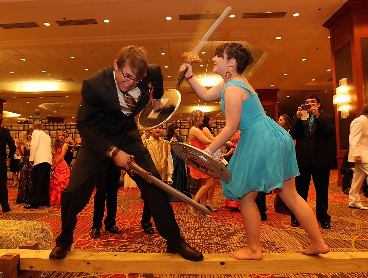 Home-schoolers get their prom