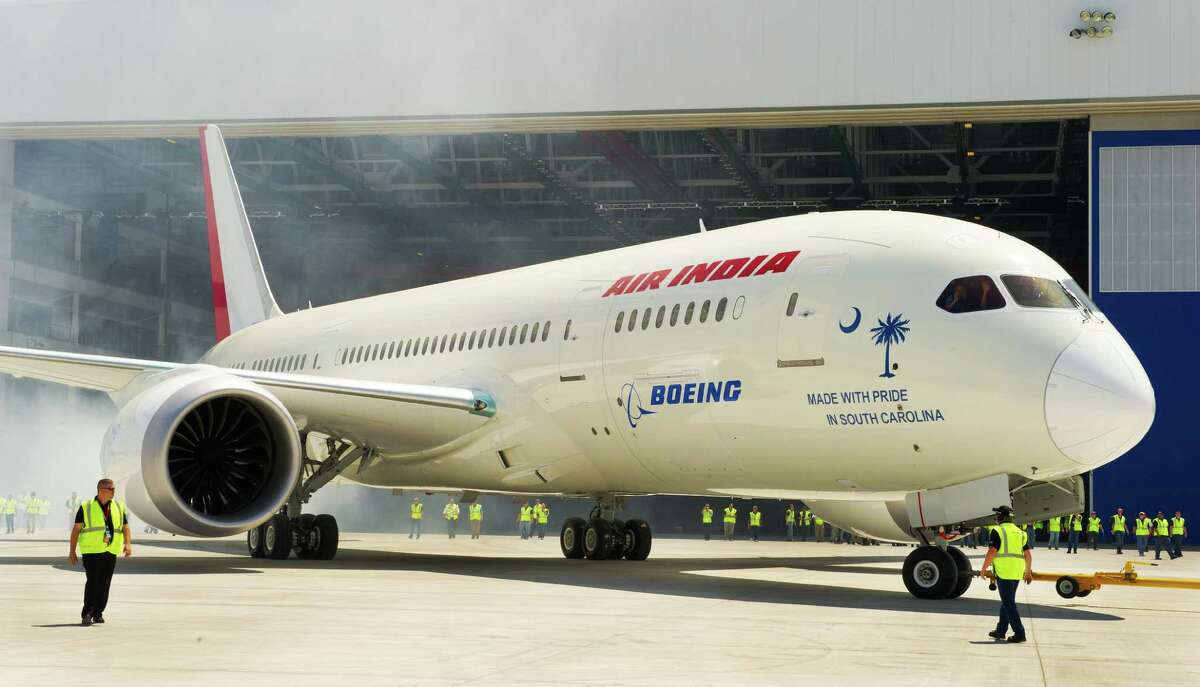 Boeing's S.C. plant finishes first 787 Dreamliner