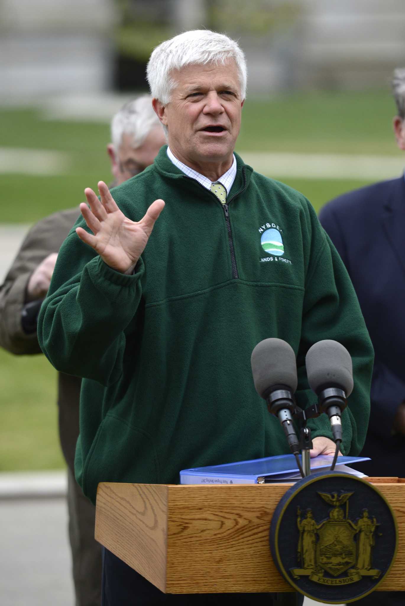 Chill wind cuts talk on Arbor Day