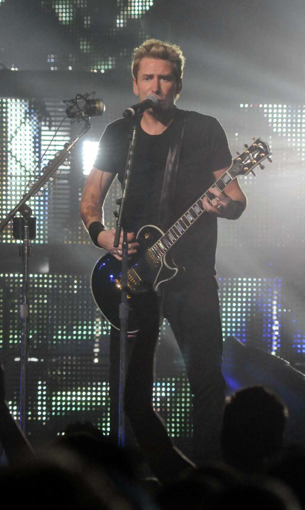 Nickelback performs in Hartford