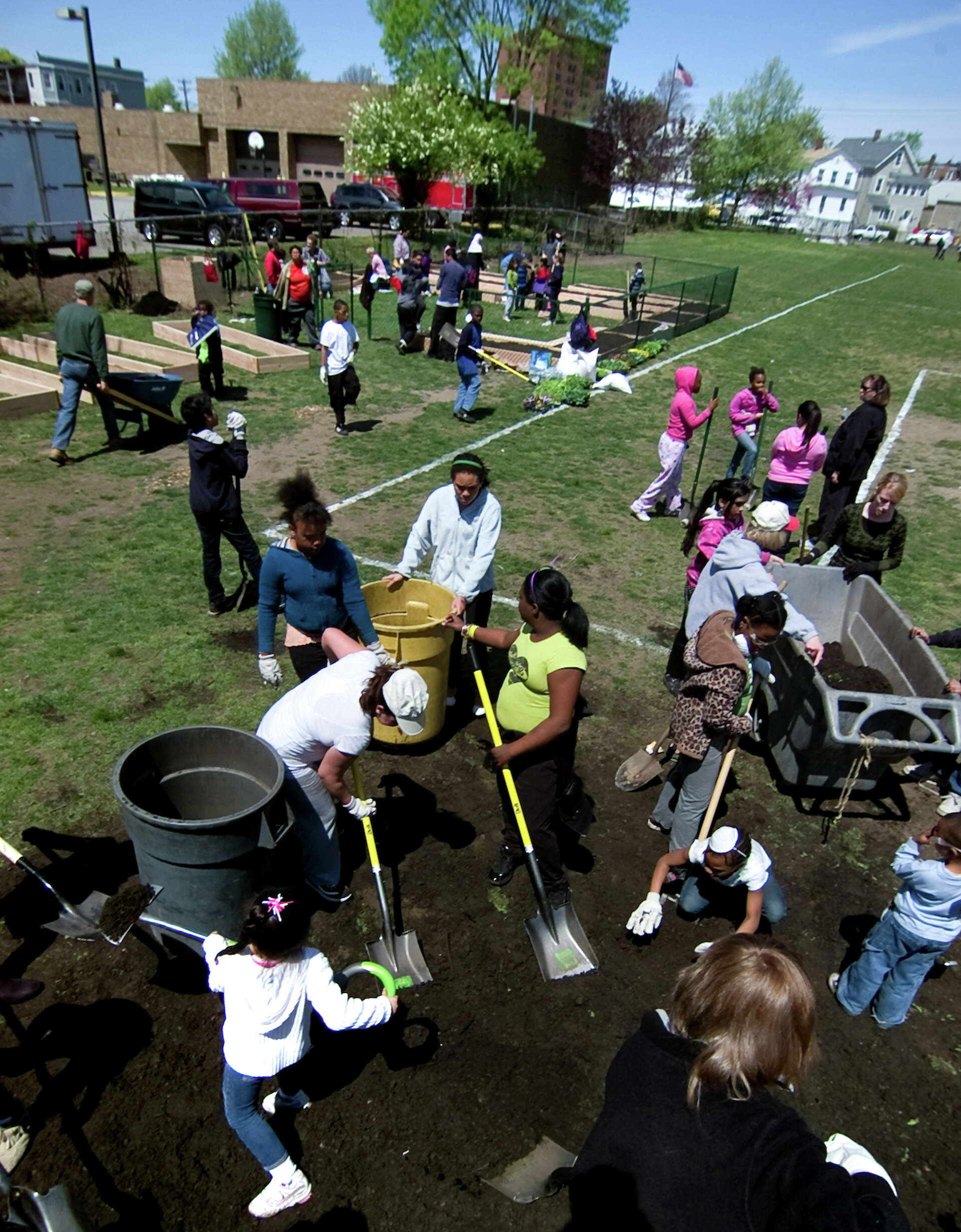 Bridgeport workers sow seeds of 'Little Asia'