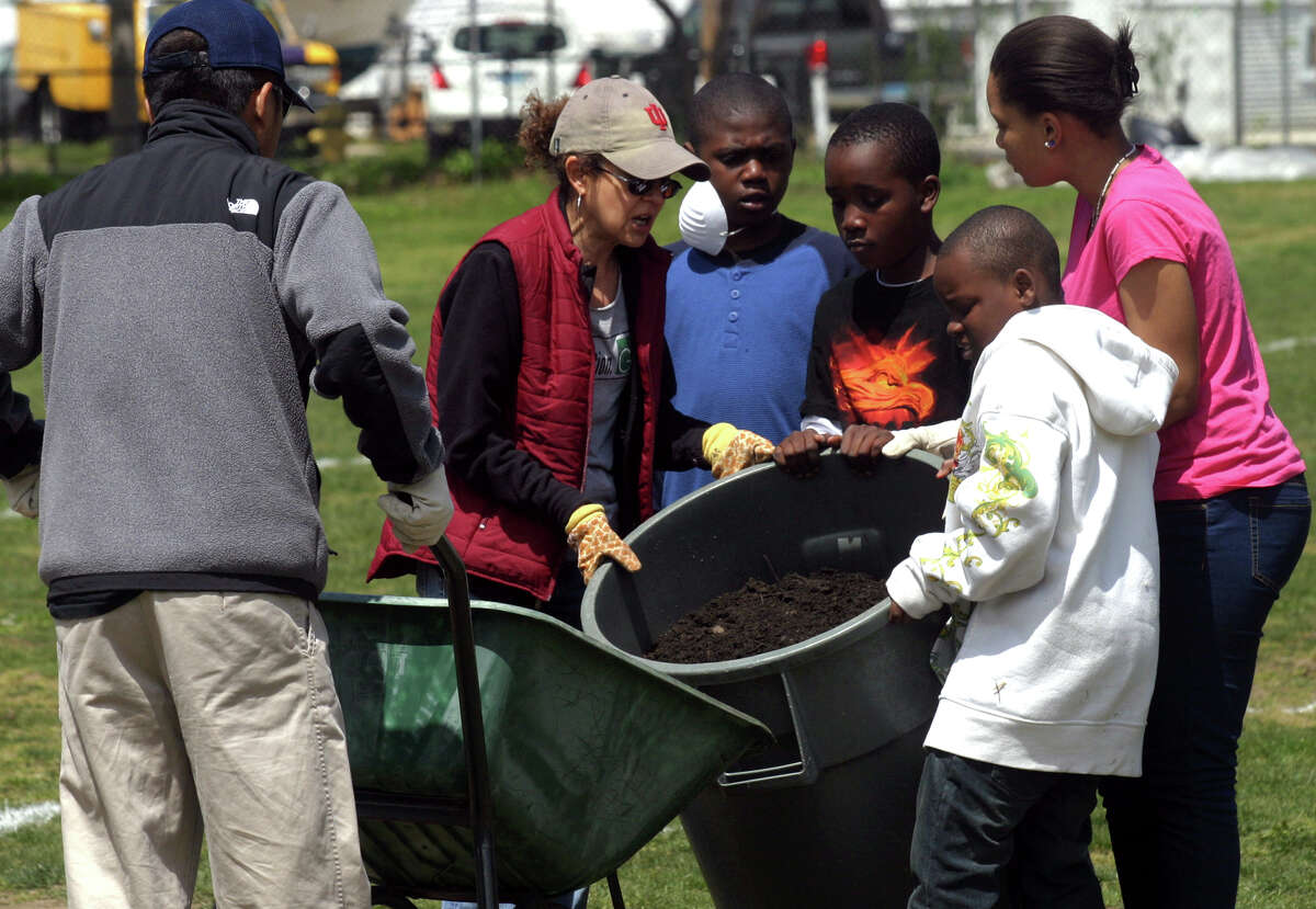 Bridgeport workers sow seeds of 'Little Asia'