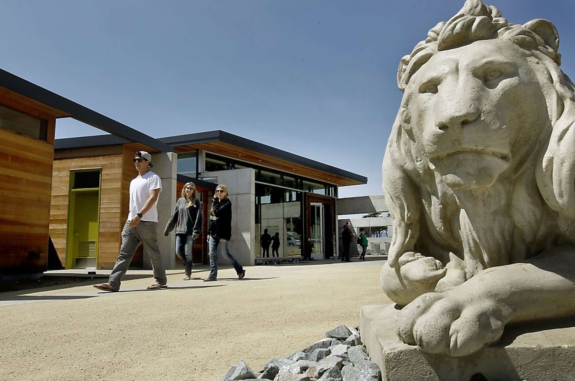 San Francisco Visitor Center Nature Store Restocked At Don Edwards SFB