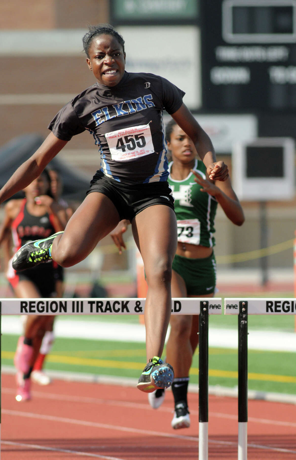 Summer Creek, Texas City win Region III-4A track titles