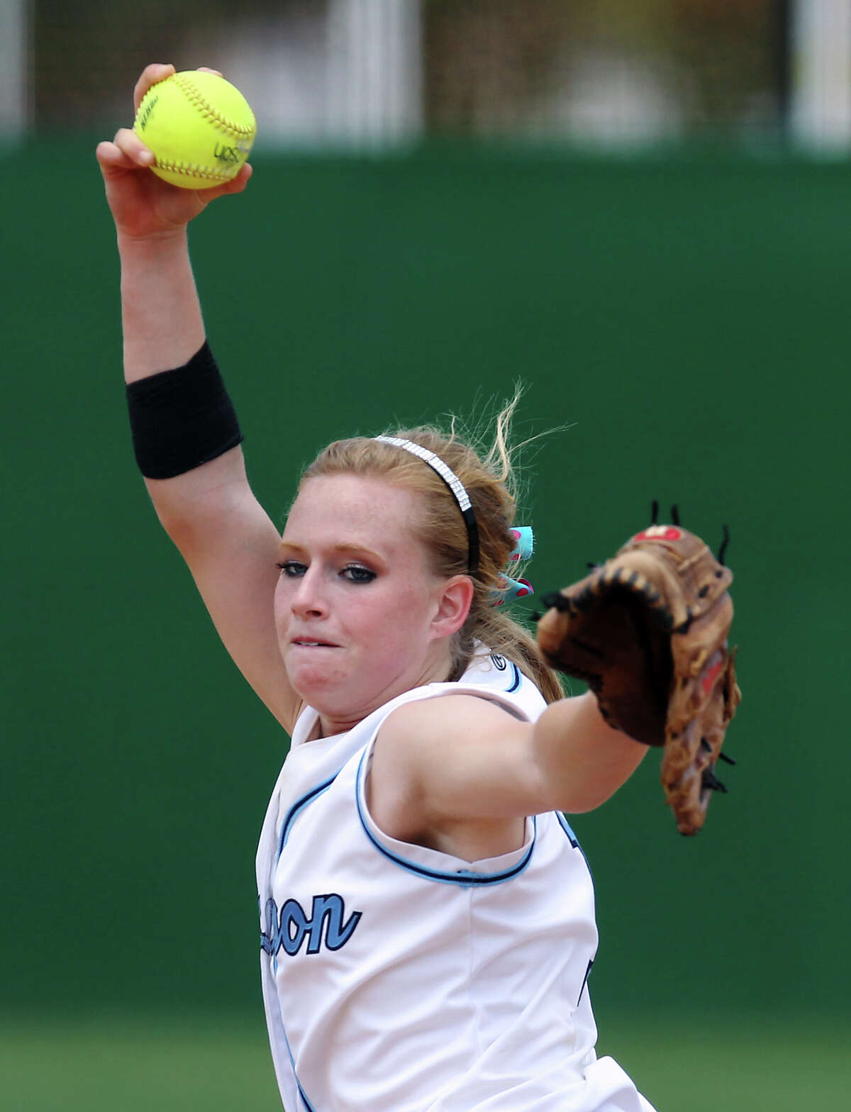 H.S. Beat: Softball's power play