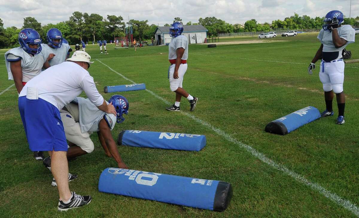 Football Spring Practice Begins