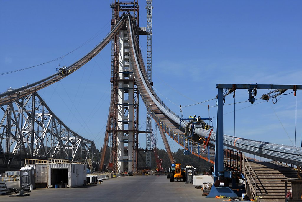 Bill Lockyer works to lock in CSU gig