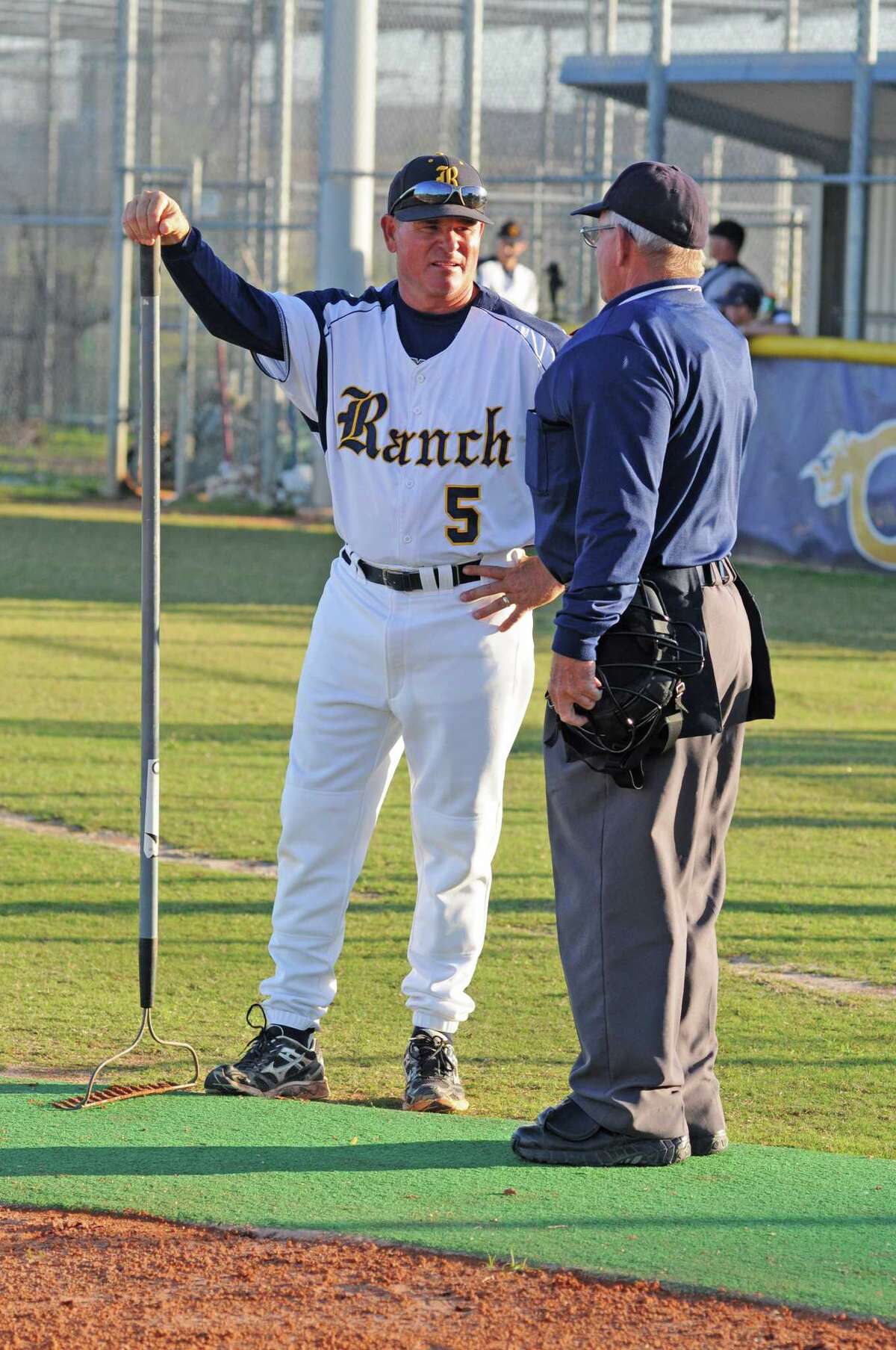 Baseball: 17-5A playoff runs get under way