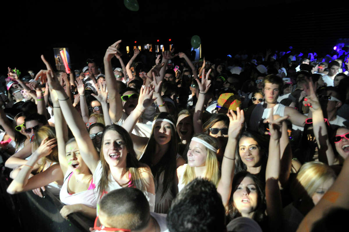 30-plus go from Dayglow to hospital