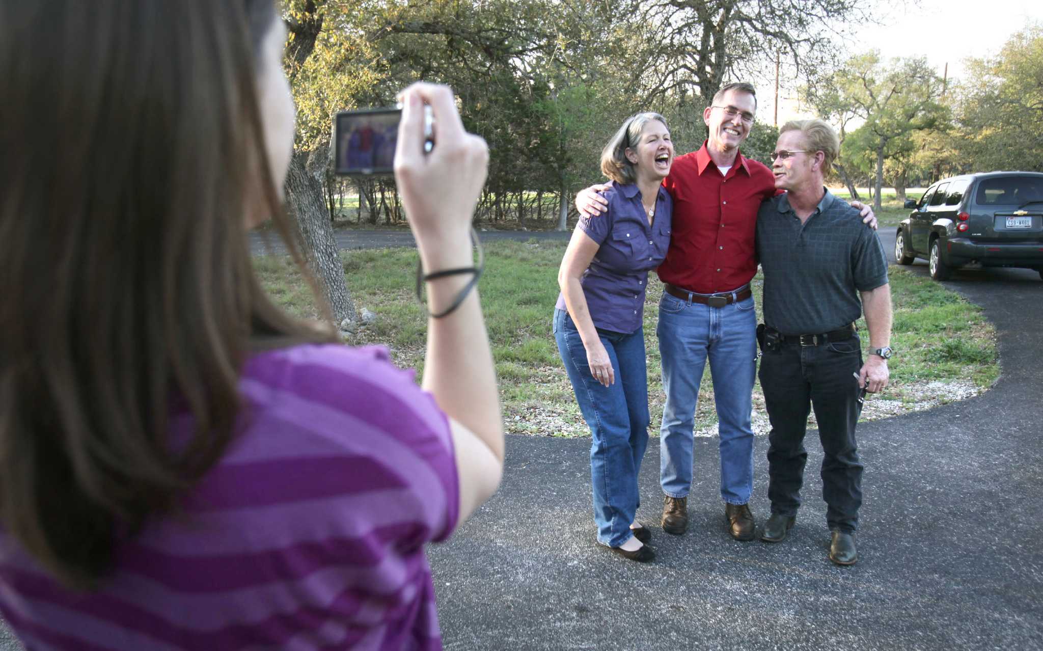 Siblings reunite amid laughter, questions