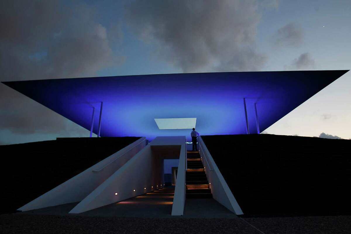 Skyspace turns eyes heavenward at Rice campus