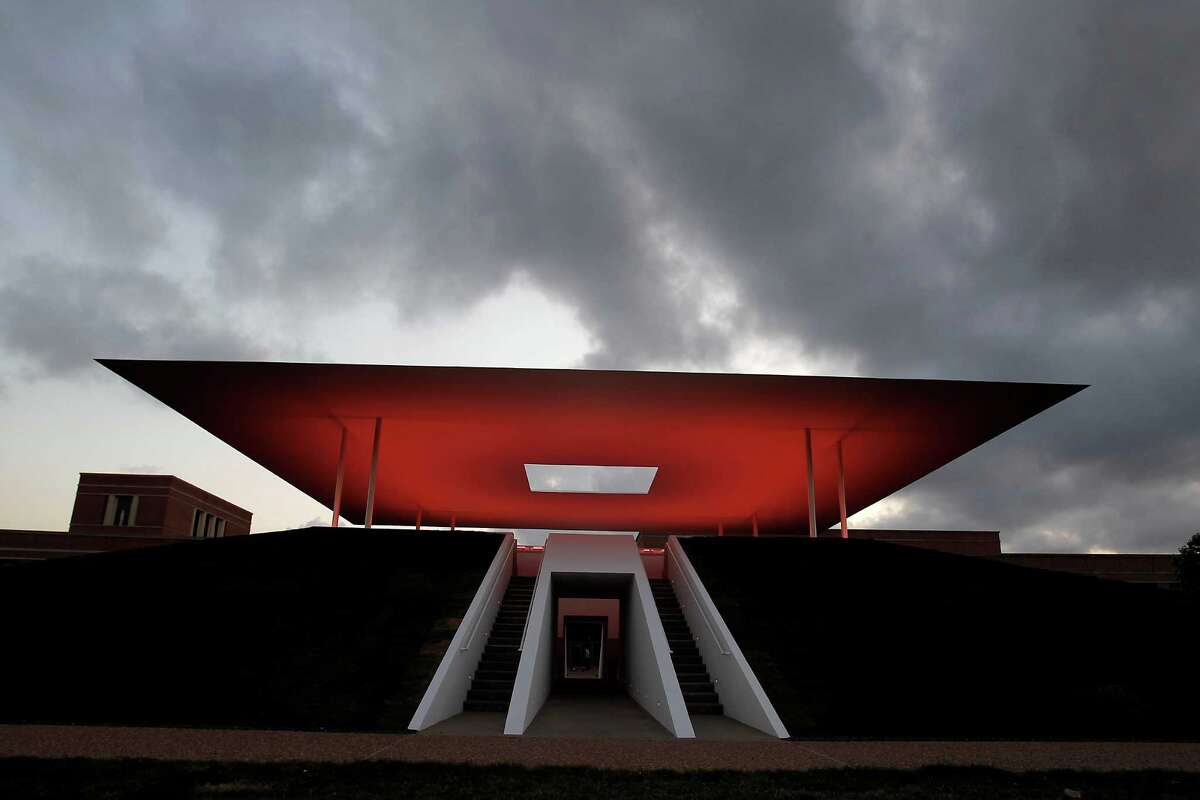Skyspace turns eyes heavenward at Rice campus