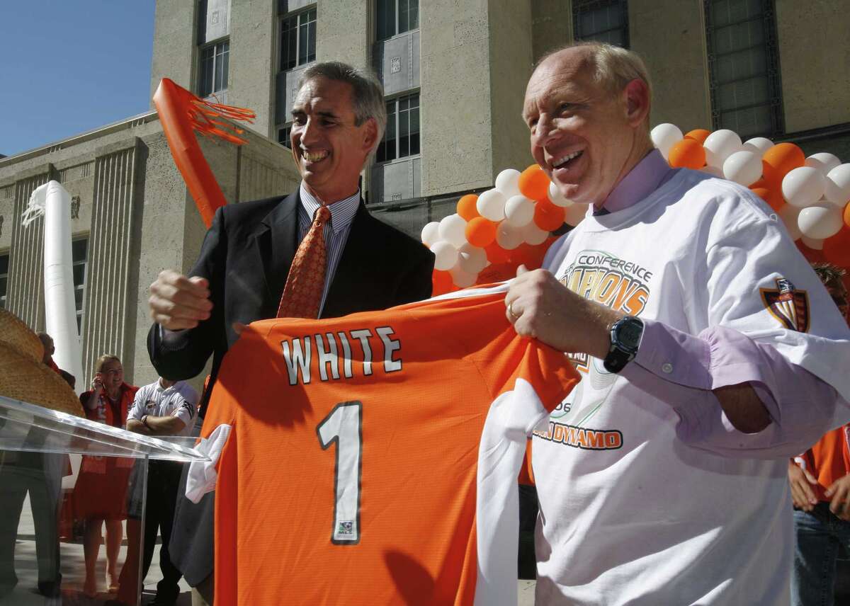 Former Oilers quarterback Oliver Luck joining NCAA